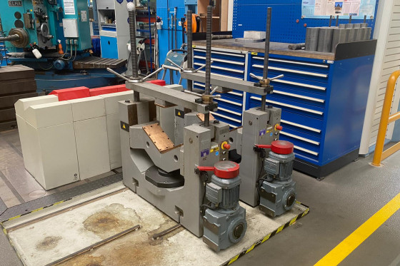 Richter Lunetten - 10-3 - 20 T Metal cutting Tooling used | Mach4Metal