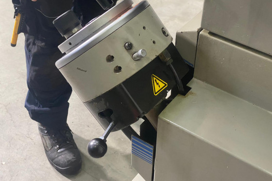 JONES & SHIPMAN - 540 X Surface grinder used | Mach4Metal
