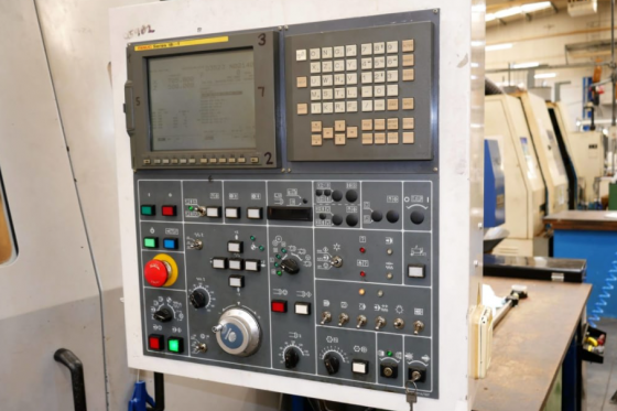 DAEWOO - Puma 600 CNC lathe used | Mach4Metal