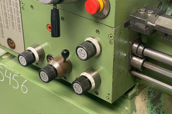 WEILER - COMMODOR Centre lathe used | Mach4Metal