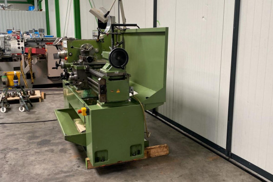 WEILER - COMMODOR Centre lathe used | Mach4Metal