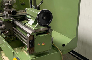 WEILER - COMMODOR Centre lathe used | Mach4Metal