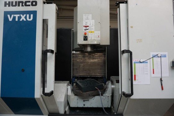 HURCO - VTXU 5-axis CNC machine (VMC) used | Mach4Metal
