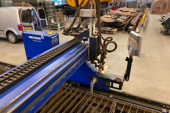 MESSER GRIESHEIM - THERMOCUT eco 3000 Plasma cutting table used ...