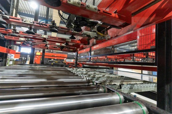 AMADA - Vipros 2510 KING Nibbling machine used | Mach4Metal