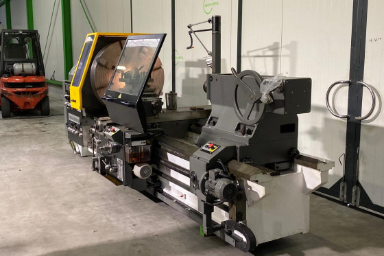 TOS - SU 100 H / 2000 Centre lathe used | Mach4Metal