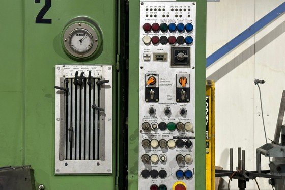 Lauffer - RPT 100 Hydraulic press used | Mach4Metal