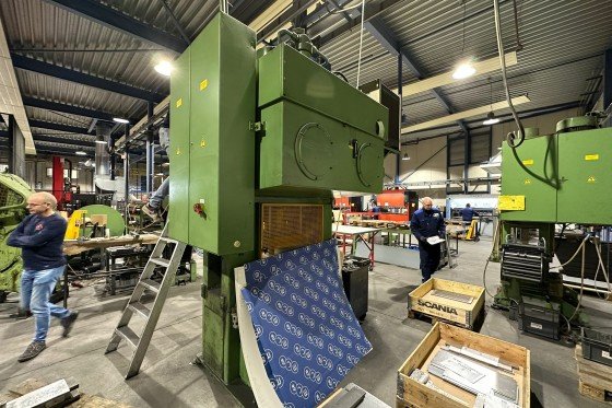 Lauffer - RPT 100 Hydraulic press used | Mach4Metal