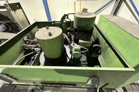 Lauffer - RPT 100 Hydraulic press used | Mach4Metal