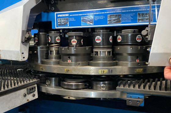 FINN POWER - C5 Compact Express Nibbling machine used | Mach4Metal