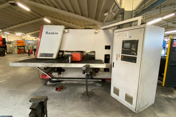 RASKIN - RT 210 / 12 Nibbling machine used | Mach4Metal