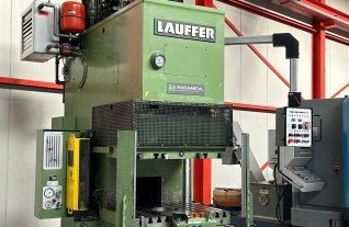 Lauffer - RPT 250 Hydraulic press used | Mach4Metal
