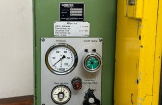 Lauffer - RPT 250 Hydraulic press used | Mach4Metal
