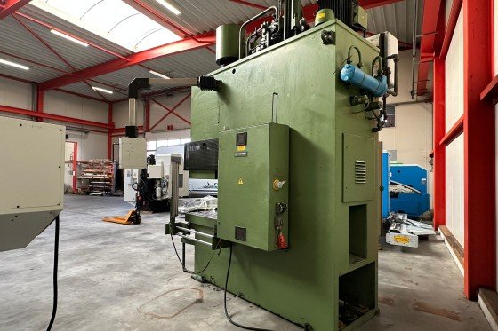 Lauffer - RPT 250 Hydraulic press used | Mach4Metal