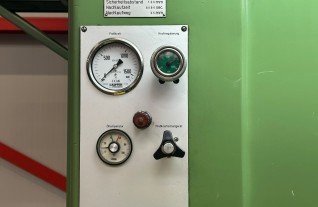 Lauffer - RPT 100 Hydraulic press used | Mach4Metal