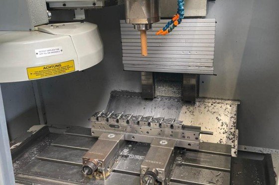 BRIDGEPORT - VMC 560 3-axis CNC machine (VMC) used | Mach4Metal