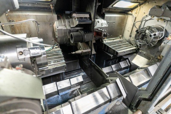 MAZAK - Multiplex 620 MARK II with Gantry loader CNC Lathe with c-axis ...