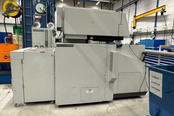 MITSUBISHI - MV 2400 S EDM machine used | Mach4Metal