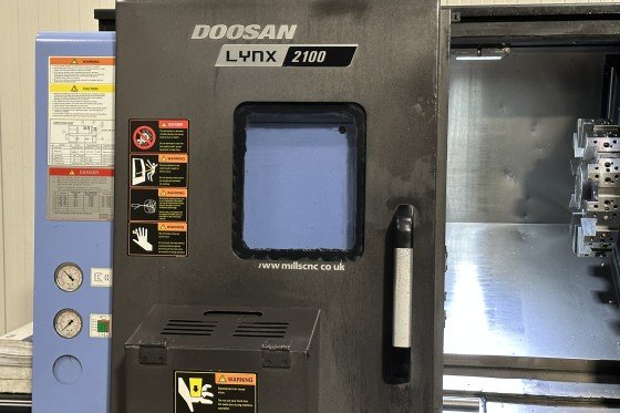 DOOSAN - LYNX 2100 B CNC lathe used | Mach4Metal