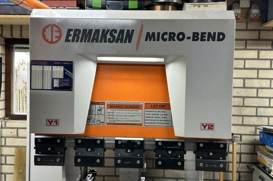 ERMAK - MICRO-BEND 1000/40 Pressbrake used | Mach4Metal