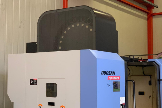 DOOSAN - MYNX 5400 / 50 3-axis CNC machine (VMC) used | Mach4Metal