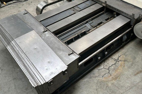 INNSE INNOCENTI - PM 250 Rotary table used | Mach4Metal