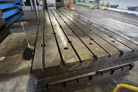 STOLLE - TDV 7/2.4 T slotted bed plate used | Mach4Metal