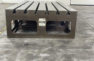 STOLLE - Cast Iron Box table used | Mach4Metal