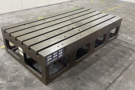 STOLLE - Cast Iron Box table used | Mach4Metal