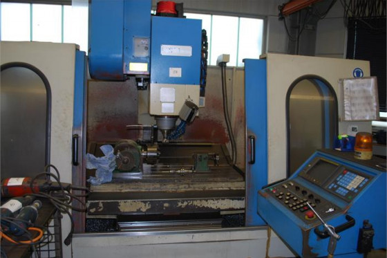 VMC 1024 A 3-axis CNC machine (VMC) used | Mach4Metal