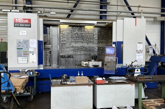 MAZAK - VTC 800/30SR 5-axis CNC machine (VMC) used | Mach4Metal