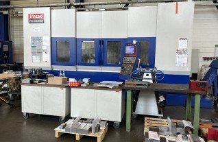 MAZAK - VTC 800/30SR 5-axis CNC machine (VMC) used | Mach4Metal