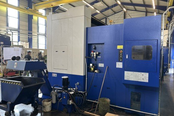 MAZAK - VTC 800/30SR 5-axis CNC machine (VMC) used | Mach4Metal