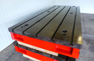 STOLLE - DFT T slotted bed plate used | Mach4Metal