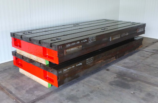 STOLLE - DFT T slotted bed plate used | Mach4Metal