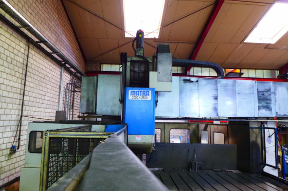 DMC 3000 Portal milling machine used | Mach4Metal