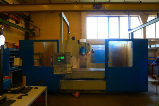 KiHEUNG - TNC 410 M Ki Heung knc bed milling Bed type milling machine ...