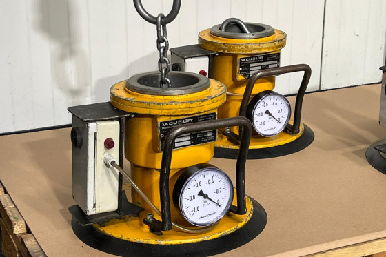 VacuLift - VAC 0/03 Load moving system used | Mach4Metal