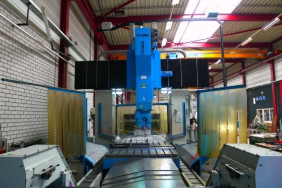 TNC 430 in 5 X/Y/Z/B/C Portal milling machine used | Mach4Metal