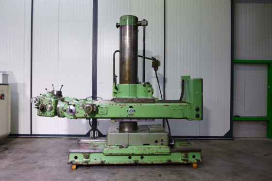 VRM 50 Radial arm drill used | Mach4Metal