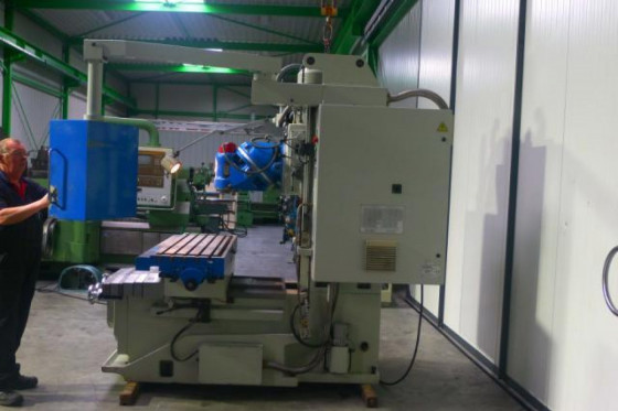 3 Axis Heidenhain dro Milling machine used | Mach4Metal
