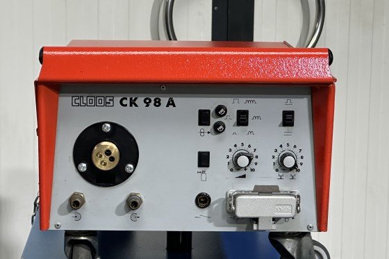 CLOOS - GLC 353 MC3 - CK98A Welding machine used | Mach4Metal
