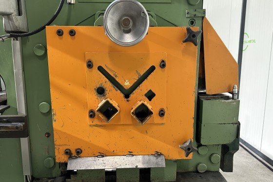 PEDDINGHAUS - Peddimax 801 Ironworker used | Mach4Metal