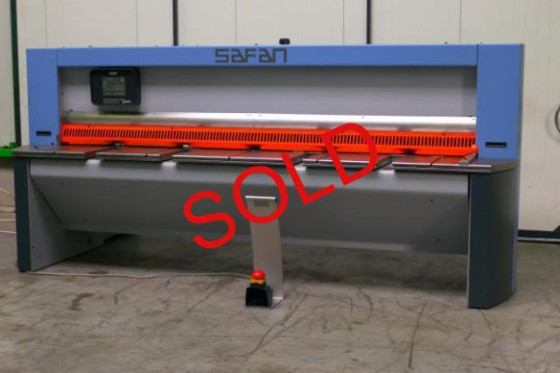 Safan HT schaar met Ara Touchscreen TS Guillotine used | Mach4Metal