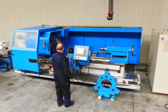 SUA 80 Centre lathe used | Mach4Metal