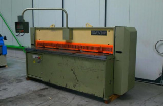 Safan schaar Hydraulische tafelschere Safan Guillotine used | Mach4Metal