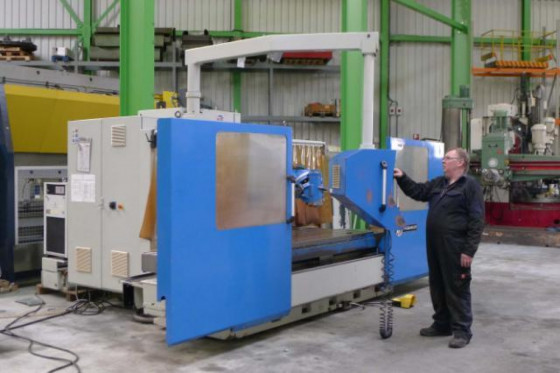 Ki heung heidenhain TNC 426 PB Bed type milling machine used | Mach4Metal