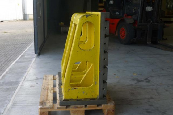 Cast iron angle plates Angles plate used | Mach4Metal