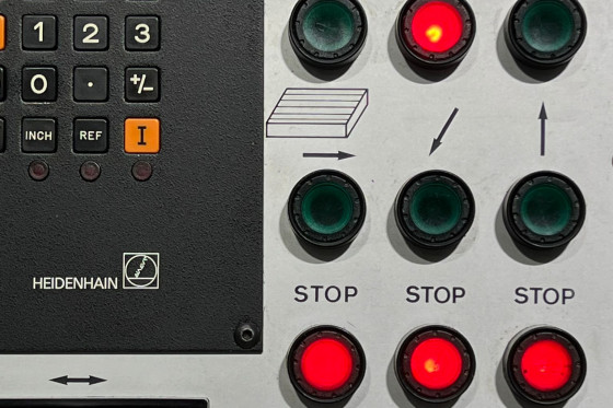 CME - F4 CMC Milling machine used | Mach4Metal