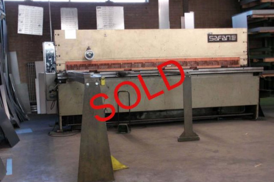 Safan schaar Guillotine - Tafelschere Guillotine used | Mach4Metal